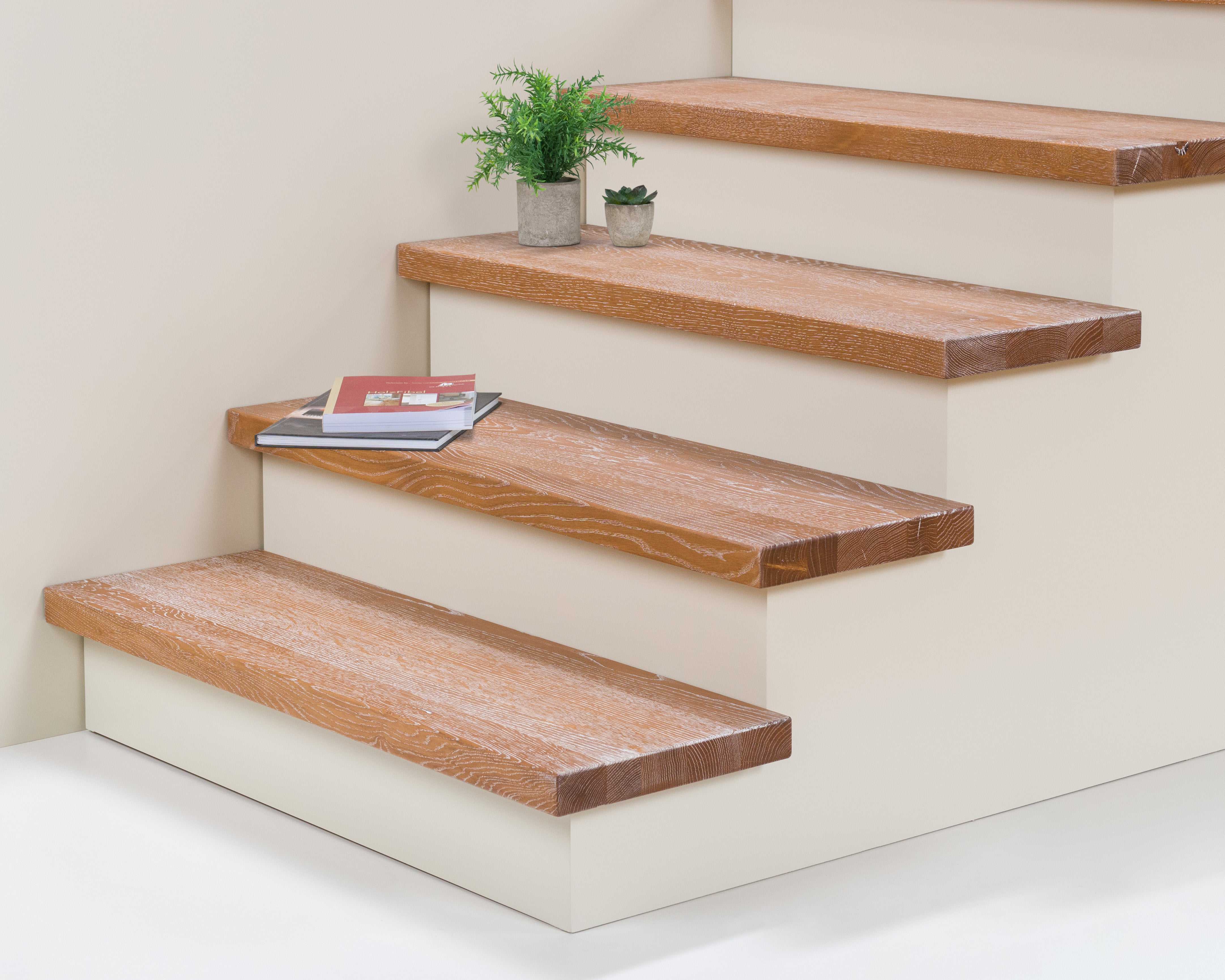 Treppenstufe Holz Urban White - online kaufen – Holzstufen Meyer
